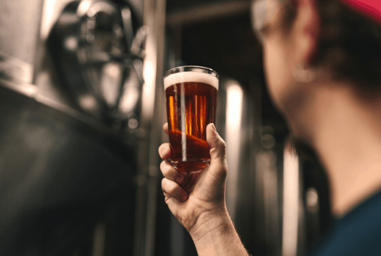 Strata Hops Guide: What Is Strata Hops? - Beertannica